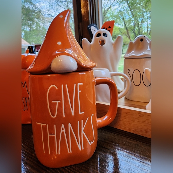 Rae Dunn | Dining | Rae Dunn Give Thanks Mug Gnome Topper Nwt | Poshmark